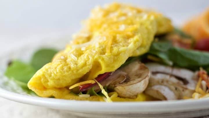 How to Make an Omelette | Homemade Food Junkie