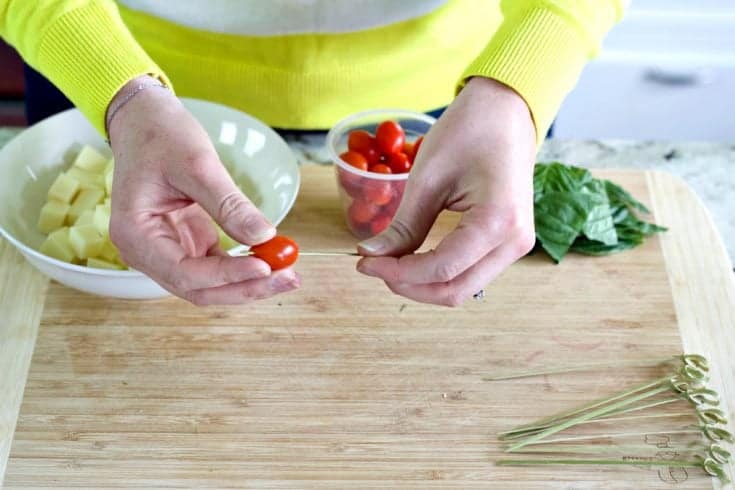 Caprese Salad Bites Appetizer Recipe-Homemade Food Junkie