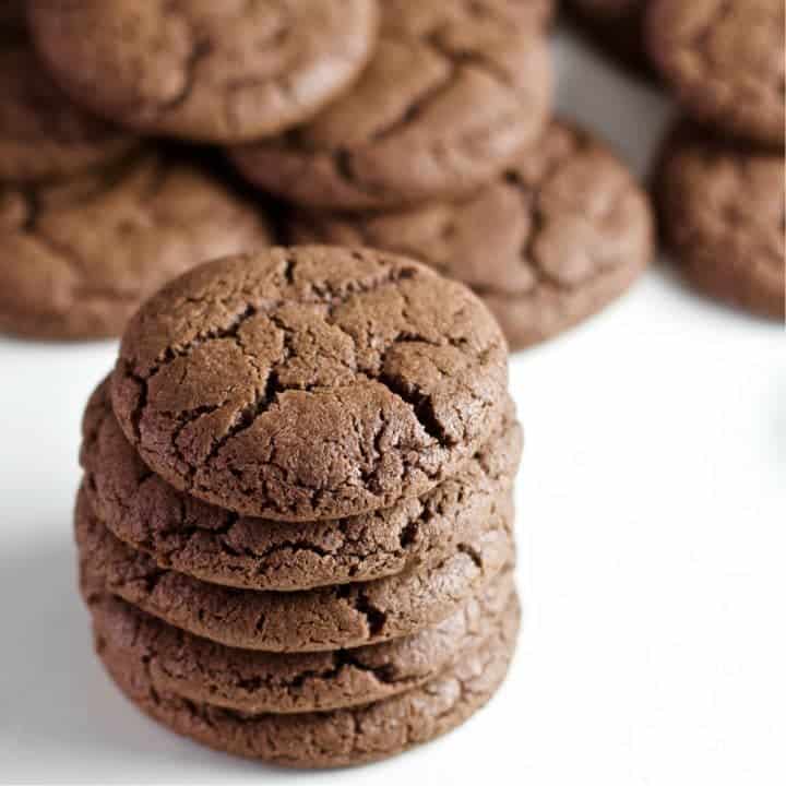 Chewy Chocolate Cookies with baking powder Recipe
