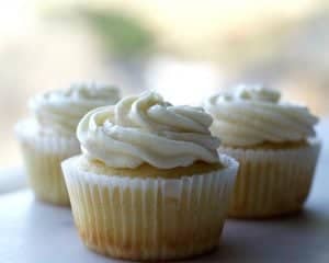 Super Moist Vanilla Cupcake Recipe with Buttercream Frosting | Homemade ...