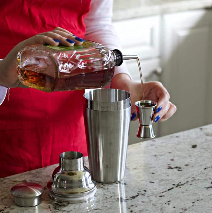 Washington Apple Crown Royal Apple Drink Recipe | Homemade Food Junkie