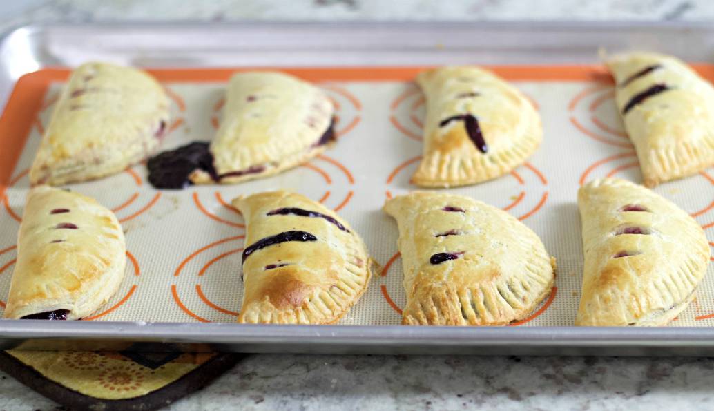 Hand Pies Recipe with Blackberry Filling | Homemade Food Junkie