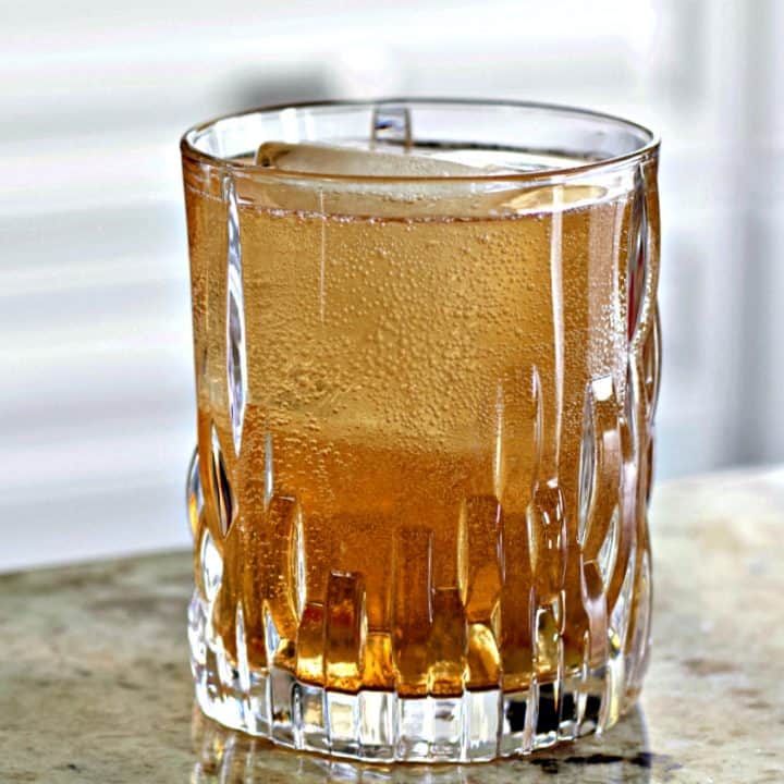 Crown Royal Maple Cream Cozy Cocktail | Homemade Food Junkie