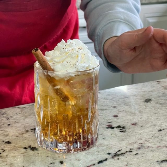 Crown Royal Maple Cream Cozy Cocktail | Homemade Food Junkie