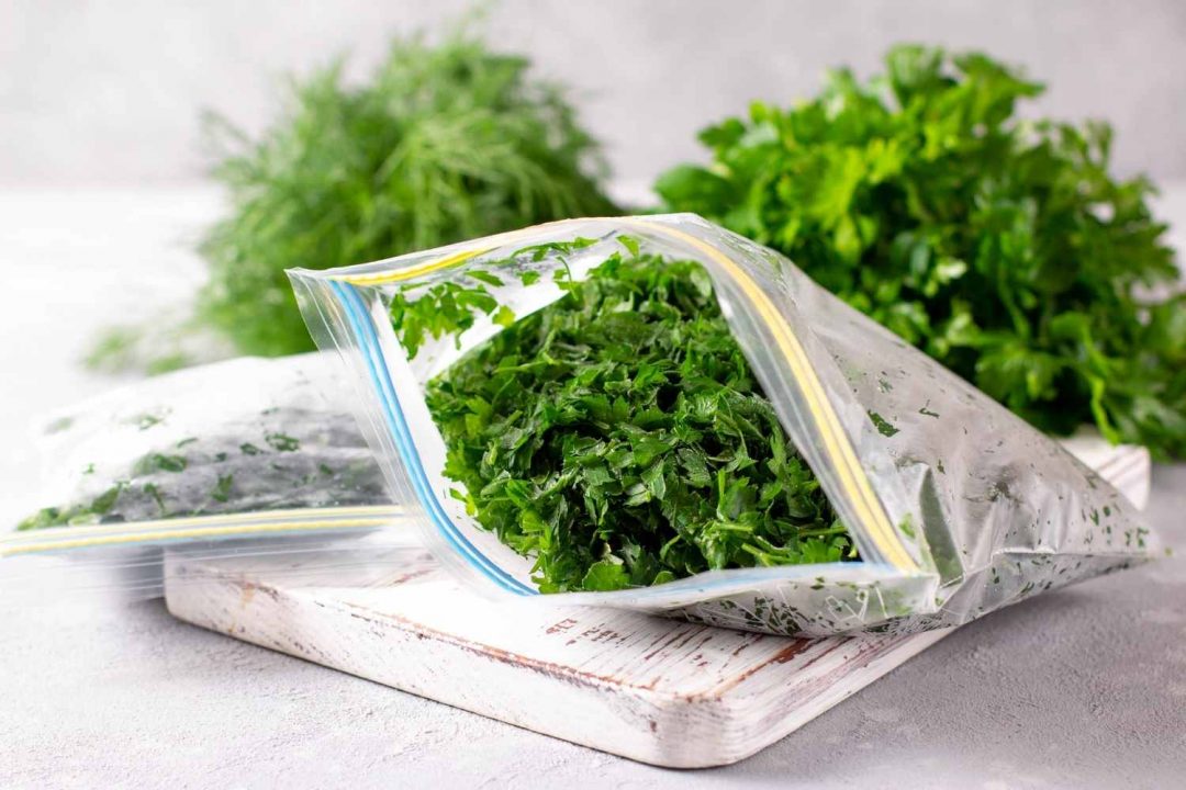 How to Freeze Herbs | Homemade Food Junkie