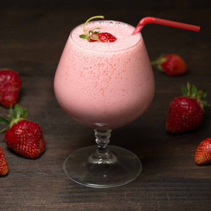 Fresh Strawberry Cocktail Blended Drink | Homemade Food Junkie