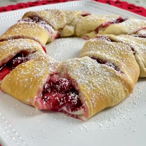 Love at First Bite: Sweet Heart Pastry | Homemade Food Junkie