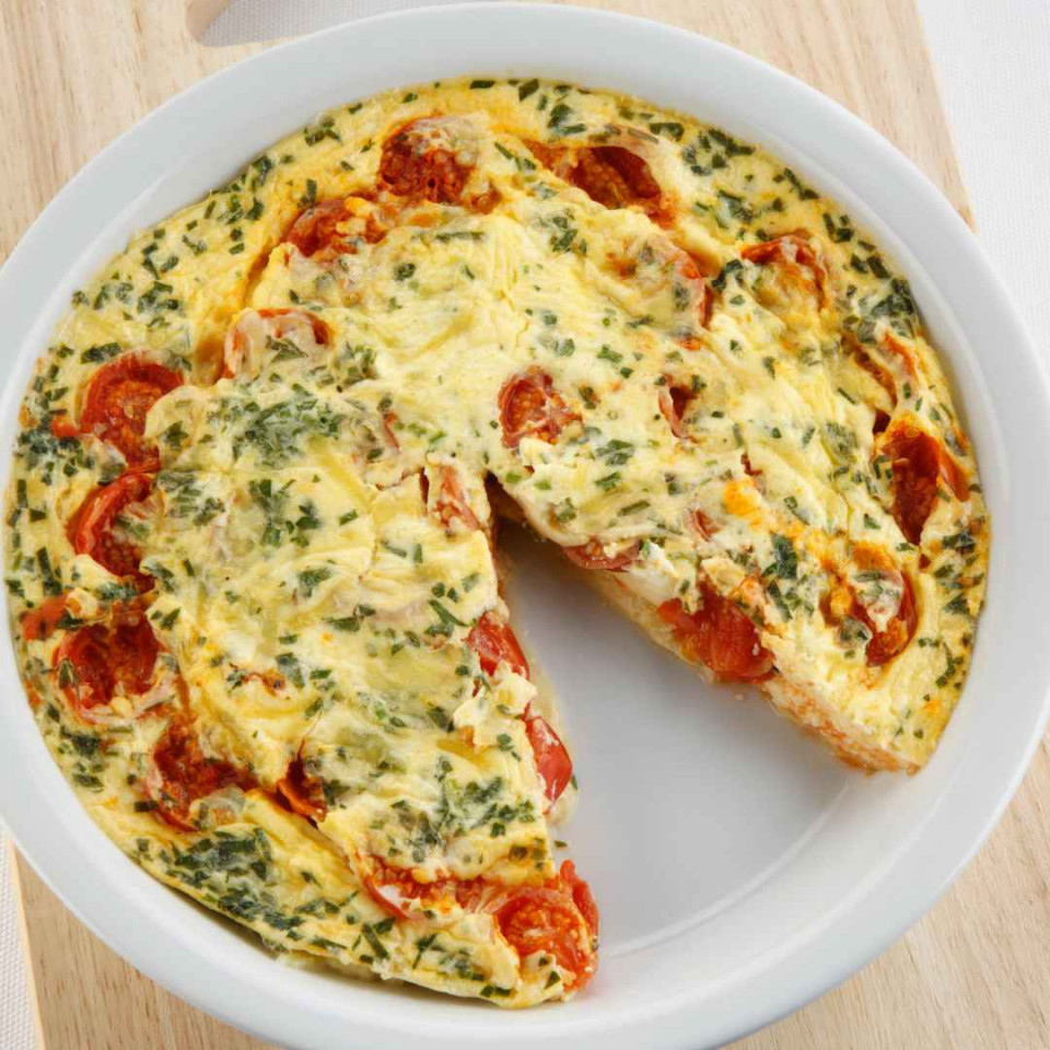 Flavorful Mediterranean frittata Recipe-HomemadeFoodJunkie.com