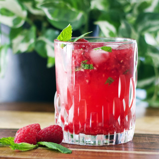 Easy Berry Mint Bubbler Mocktail Recipe | Homemade Food Junkie