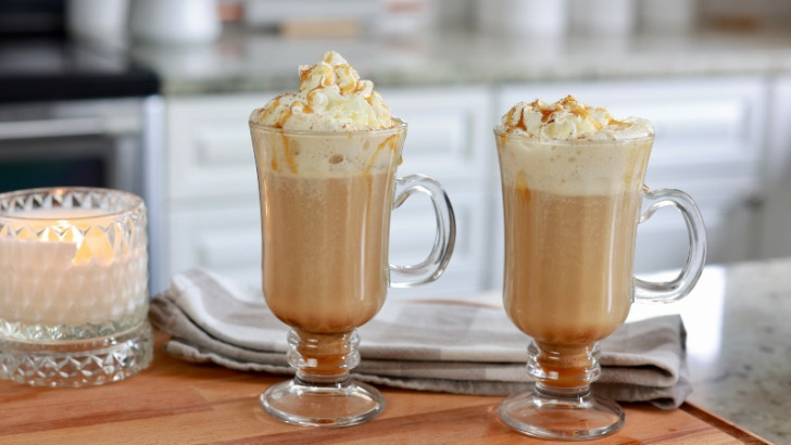 Apple Pie Spiced Coffee Recipe | Homemade Food Junkie