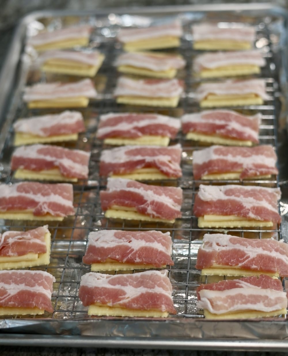 Sweetly Smoked Gouda Bacon Crackers | Homemade Food Junkie